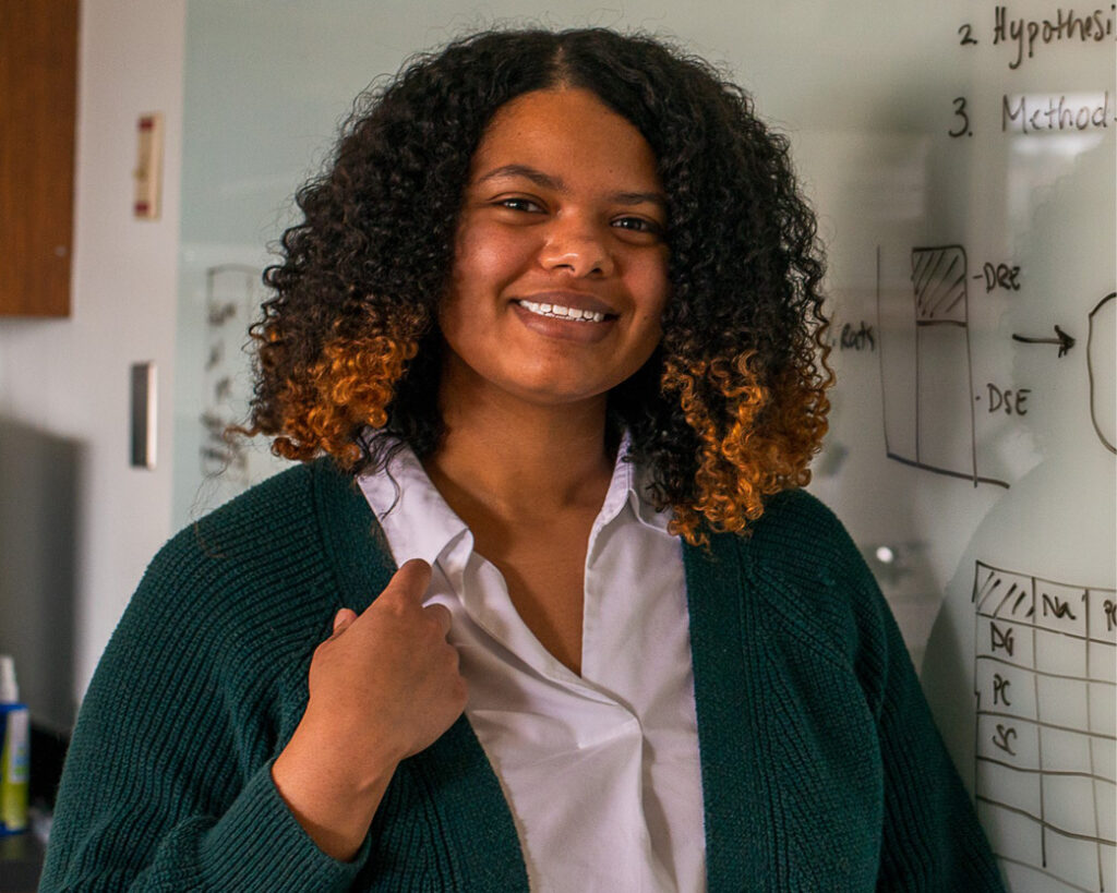 Larissa Robinson-Cooper Named to Washington Fellows Program - School of ...