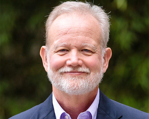 Steve White receives achievement award from AES - School of Pharmacy